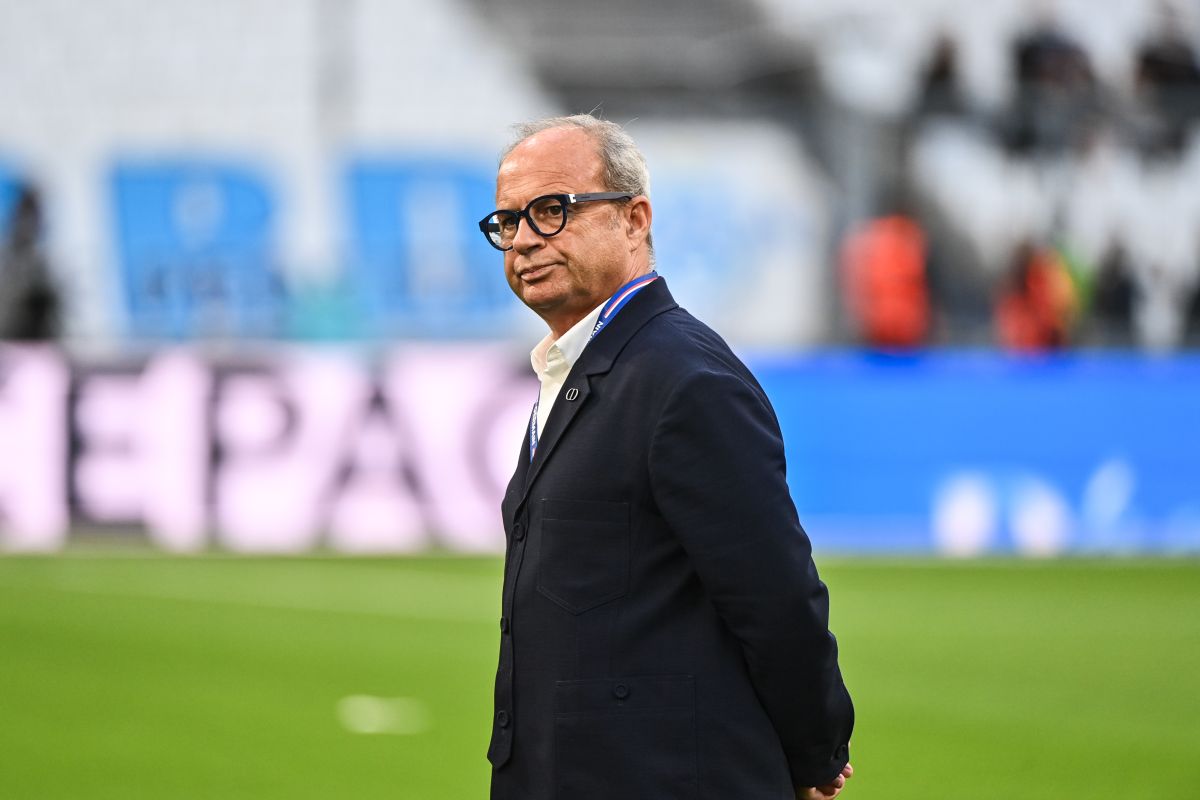 Mercato - PSG : Luis Campos dépasse la barre des 300 M€, c’est du ...